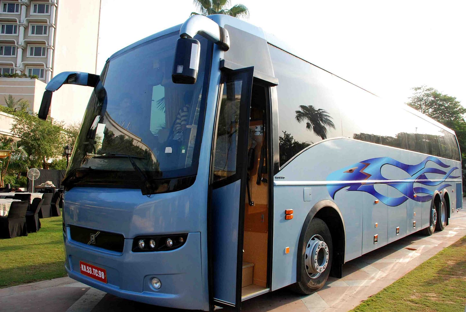 Bus Services : Bus Sightseen & Bus Services in PURI ODISHA